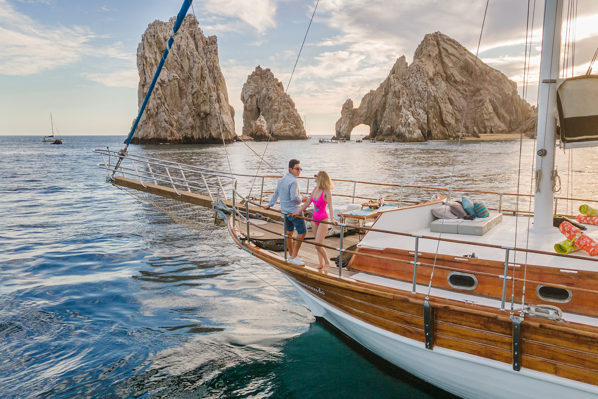 The Ultimate Sailboat Experience in Los Cabos - Tu Enamorado Tours